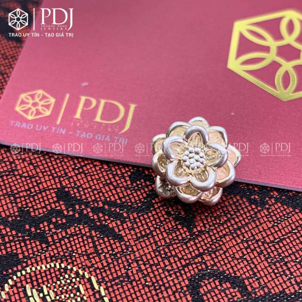 Charm Hoa Sen Bạc - PDJ.vn