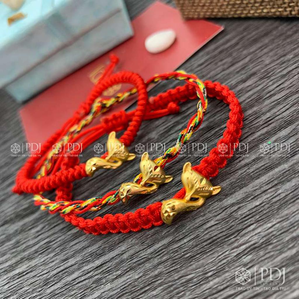 Vòng Tay Chỉ Đỏ - Vòng Tay Ngũ Sắc Charm Hồ Ly Bạc Si Vàng - PDJ.vn